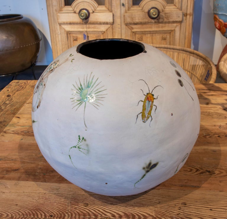 Round-Shaped Vase in Hand Painted Ceramic with Insects For Sale at 1stDibs