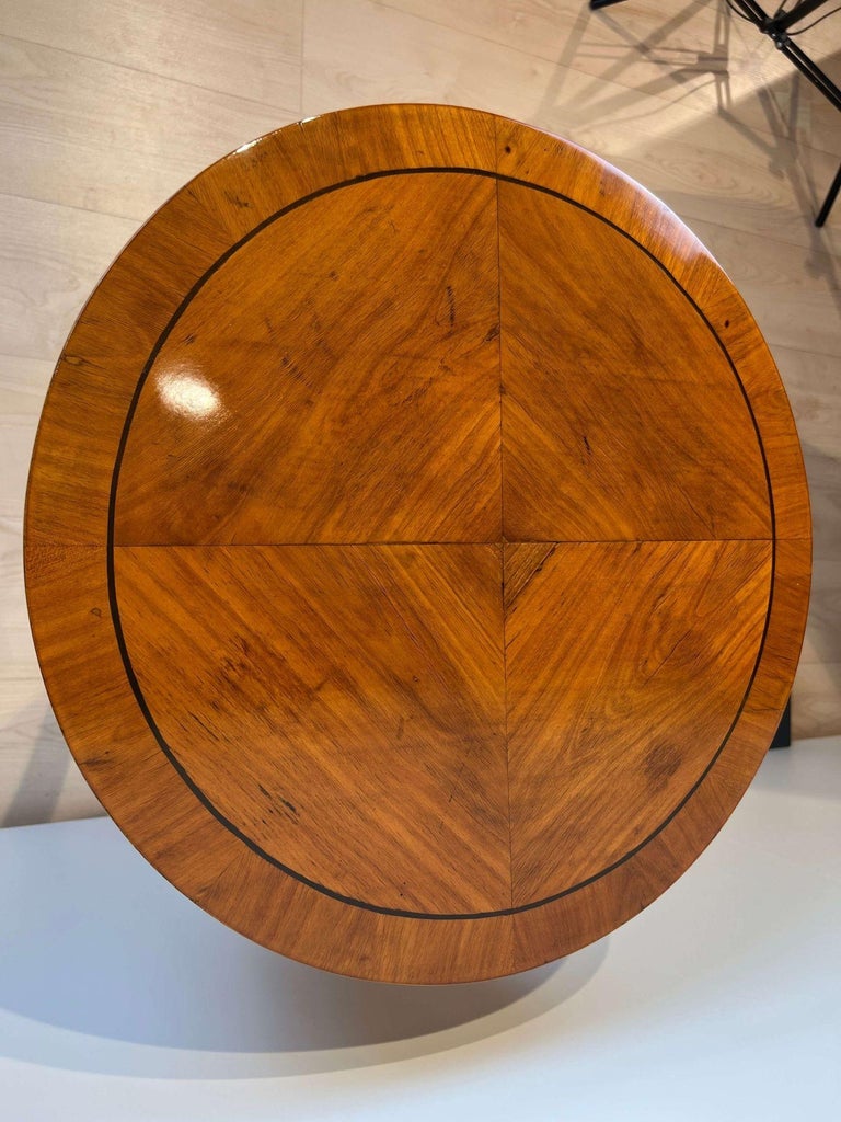 Round Three-Legged Biedermeier Side Table, Walnut, South Germany, circa ...