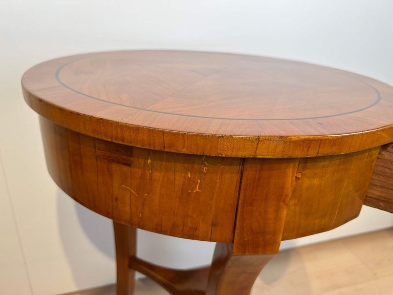 Round Three-Legged Biedermeier Side Table, Walnut, South Germany, circa ...
