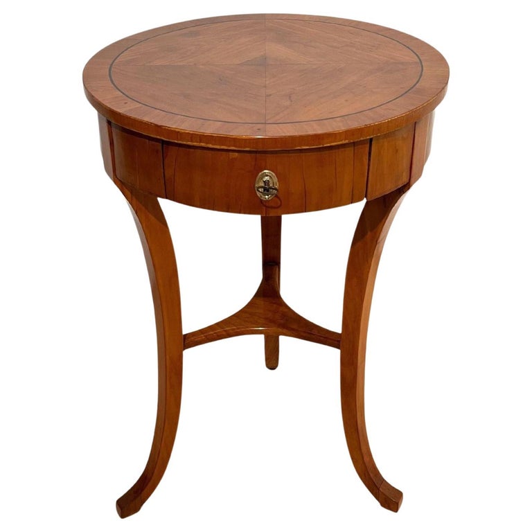 Round Three-Legged Biedermeier Side Table, Walnut, South Germany, circa ...