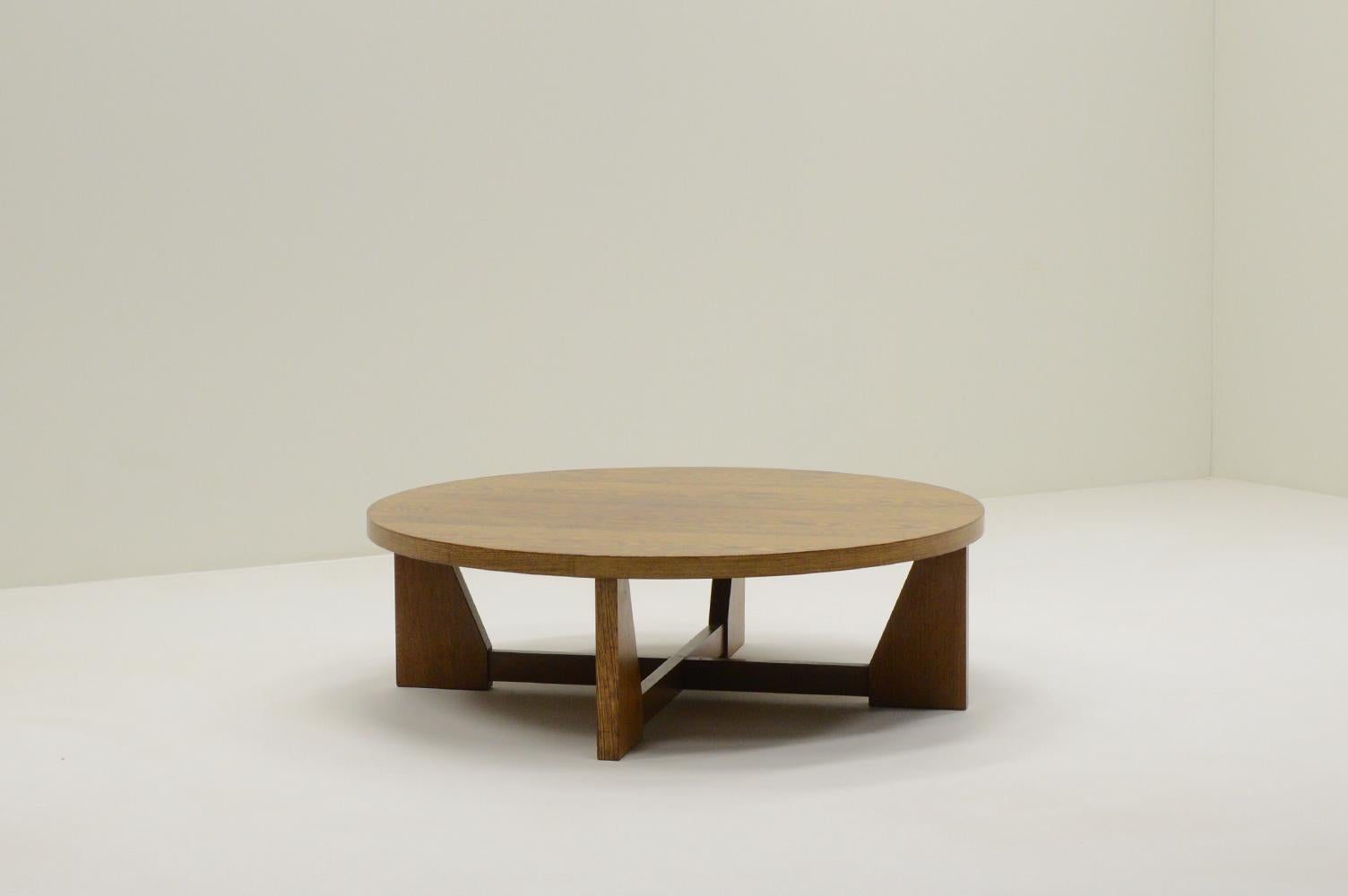 Round wengé wood coffee table, 1960s The Netherlands. For Sale at 1stDibs