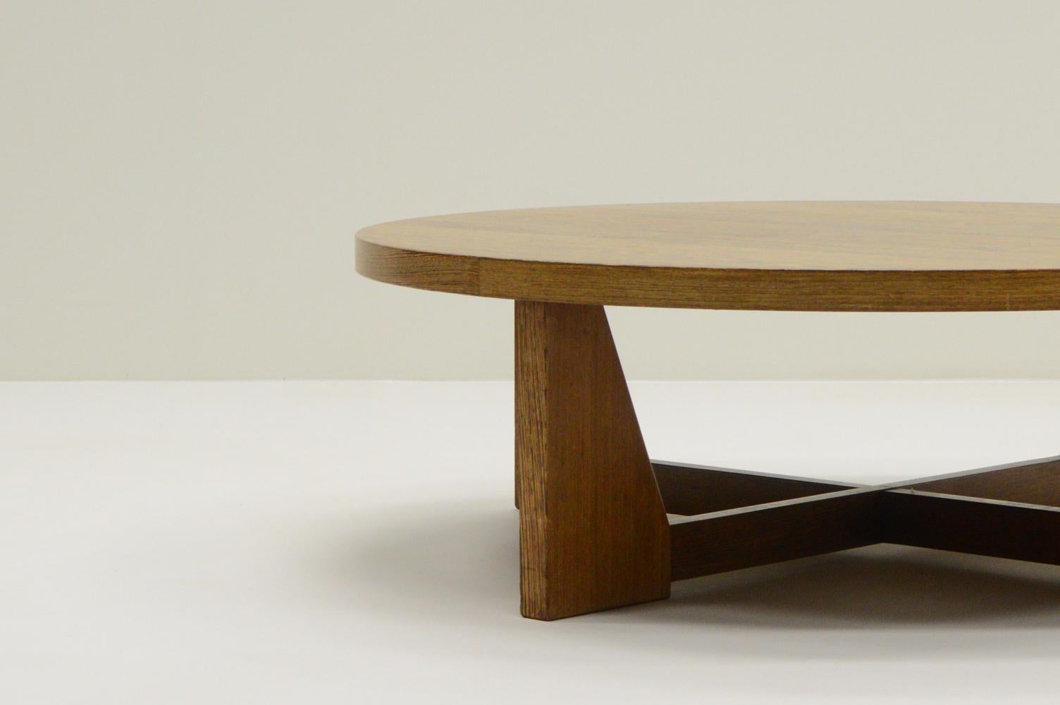 Round wengé wood coffee table, 1960s The Netherlands. For Sale at 1stDibs