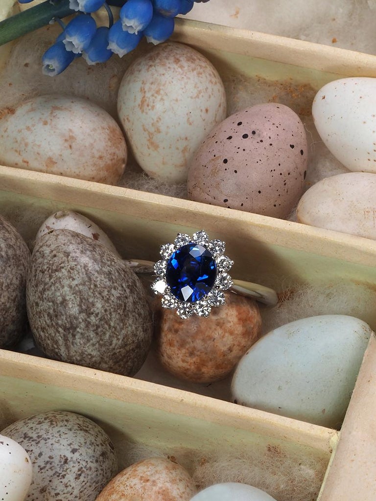 Royal Blue Sapphire Diamond Gold Promise Ring For Sale at 1stDibs