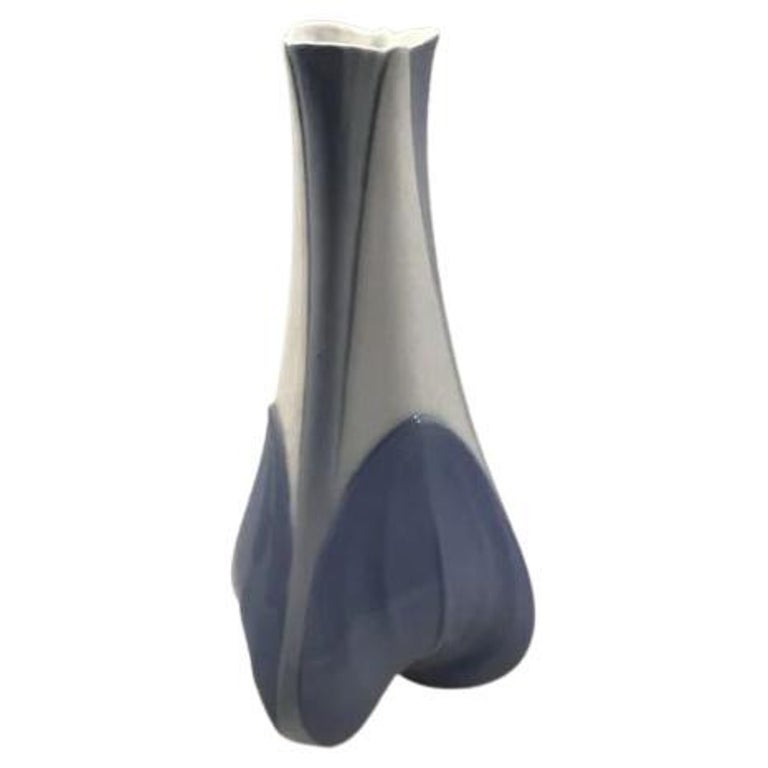 Royal Copenhagen Art Nouveau Triangular Vase No 315/197 For Sale at 1stDibs