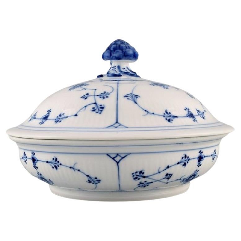 Early 19th Century Spode Blue and White Tureen at 1stDibs