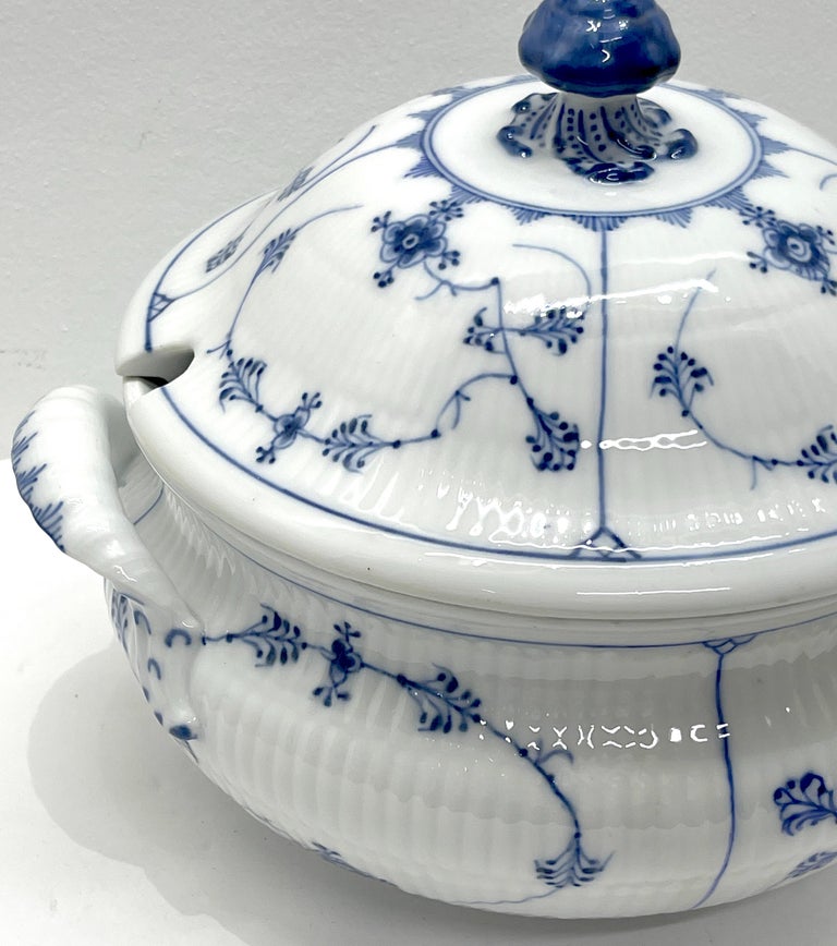 Royal Copenhagen Round Soup Tureen in the "Blue Fluted" Pattern #1/232 ...