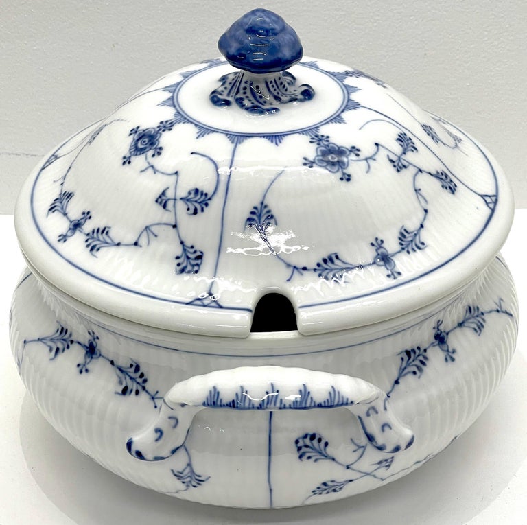 Royal Copenhagen Round Soup Tureen in the "Blue Fluted" Pattern #1/232 ...