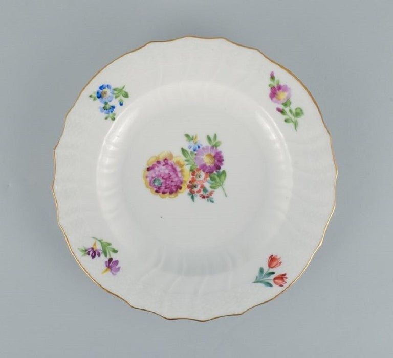 Royal Copenhagen Saxon Flower, Five Dinner Plates in Hand-Painted ...