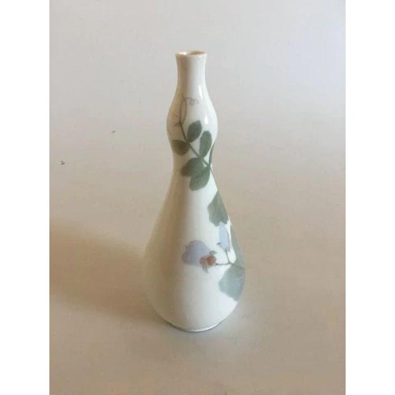 Royal Copenhagen Unique Vase by Oluf Jensen No 4813 For Sale at 1stDibs
