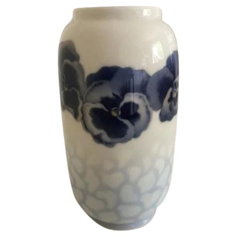 Royal Copenhagen Vase No 285/107 with Viola Tricolor Flower Motif For ...