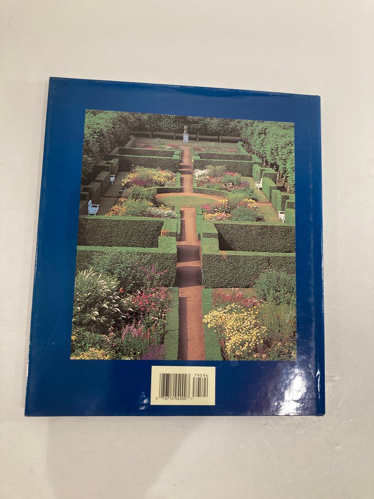 Royal Gardens Roy Strong 1992 Book 1st Edition For Sale at 1stDibs