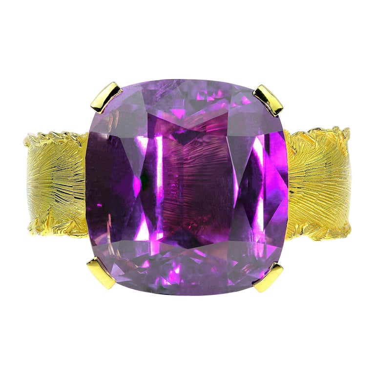 Simon Benney, Royal Jeweler, 18 K Gold Cuff Bangle with Big Amethyst ...