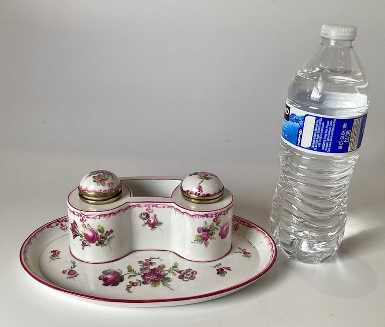 Royal Vienna 19th Century Hand Painted Double Inkwell For Sale at 1stDibs
