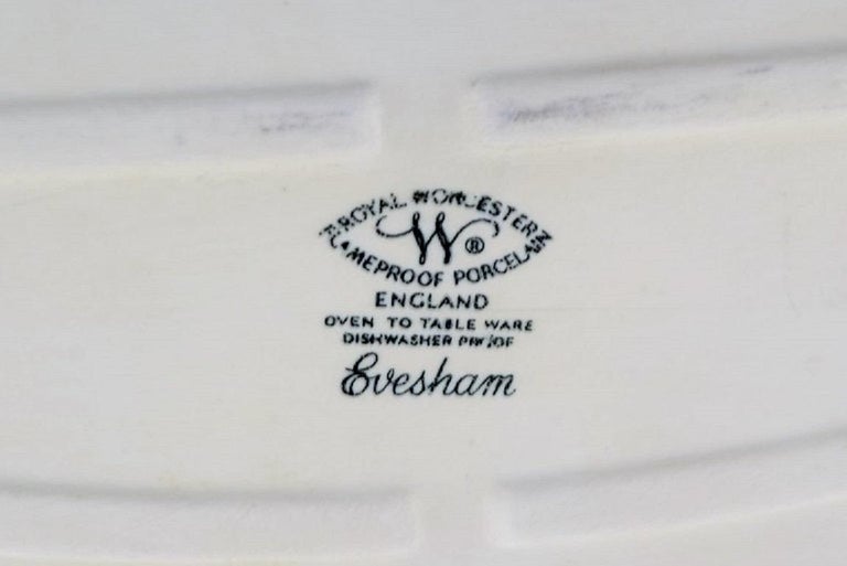 Royal Worcester, England. Evesham lidded dish in porcelain decorated ...