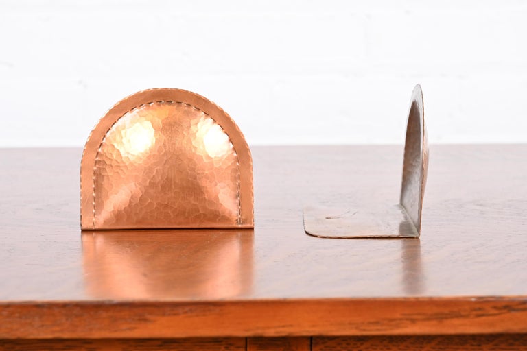 Roycroft Arts and Crafts Hammered Copper Bookends, Pair For Sale at 1stDibs