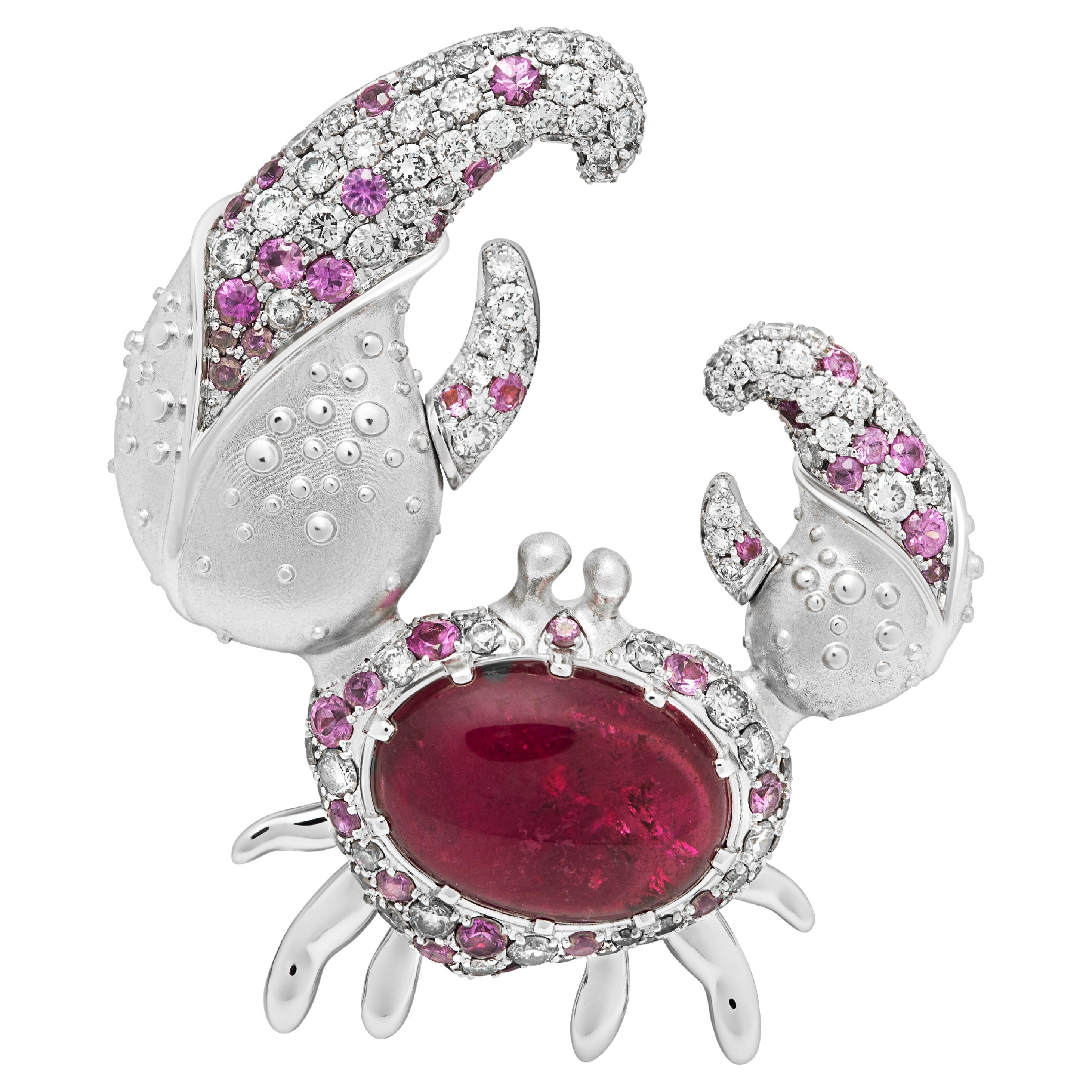 champagne-diamonds-green-tourmaline-18-karat-yellow-gold-crab-brooch