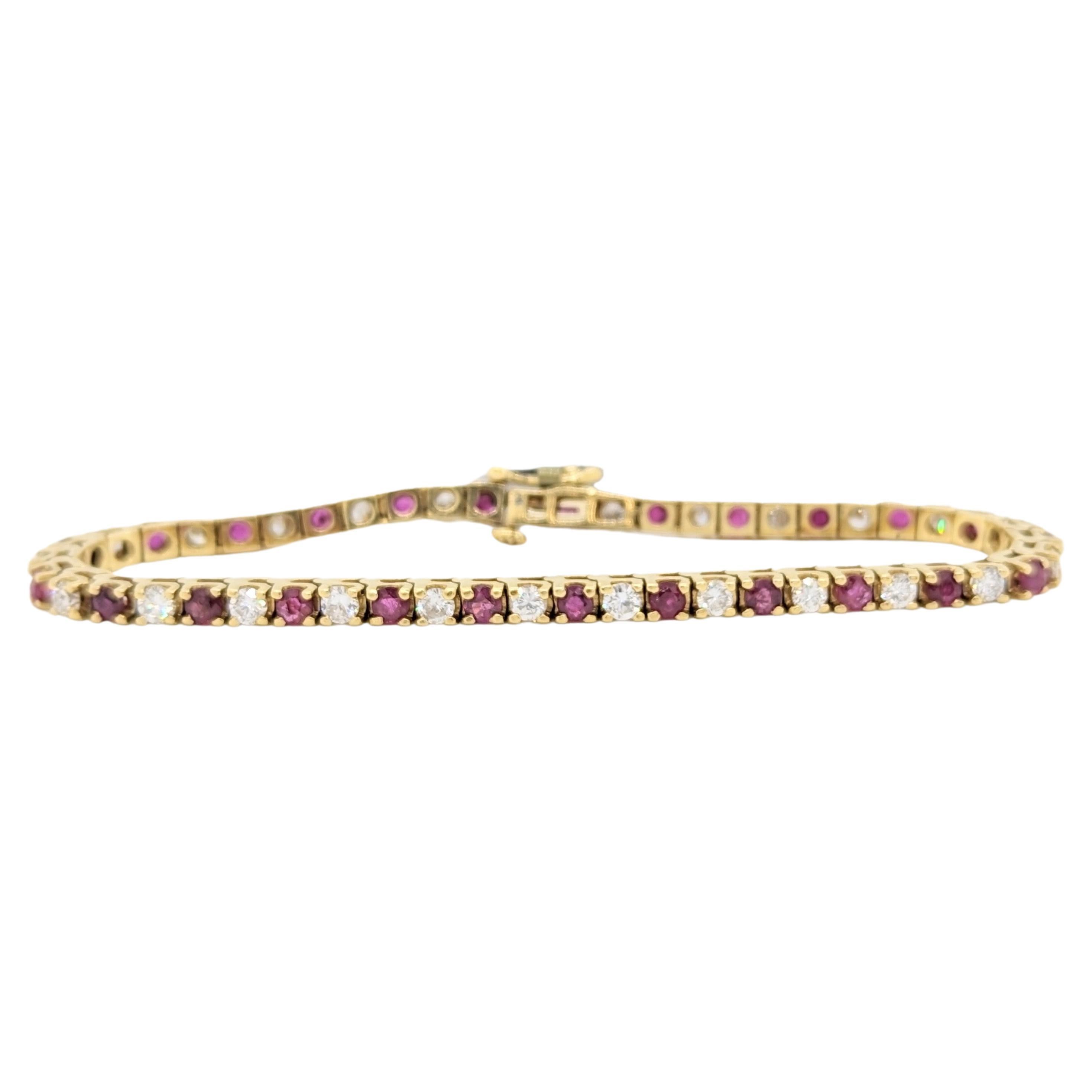 Natural Diamond And Natural Ruby Tennis Bracelet In 18k Gold For Sale