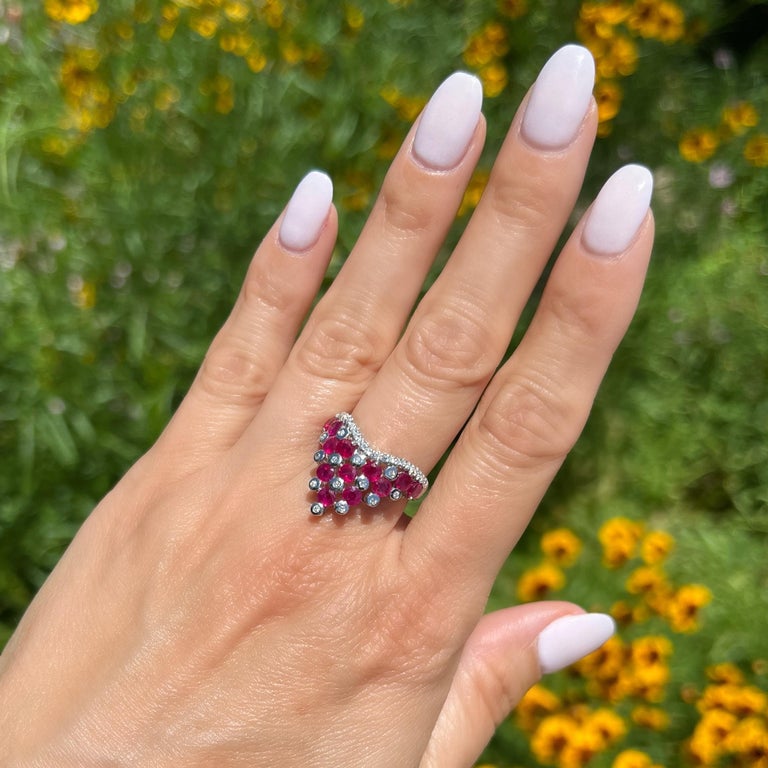 Ruby and Diamond V-Shape Gold Vintage Cocktail Ring For Sale at 1stDibs