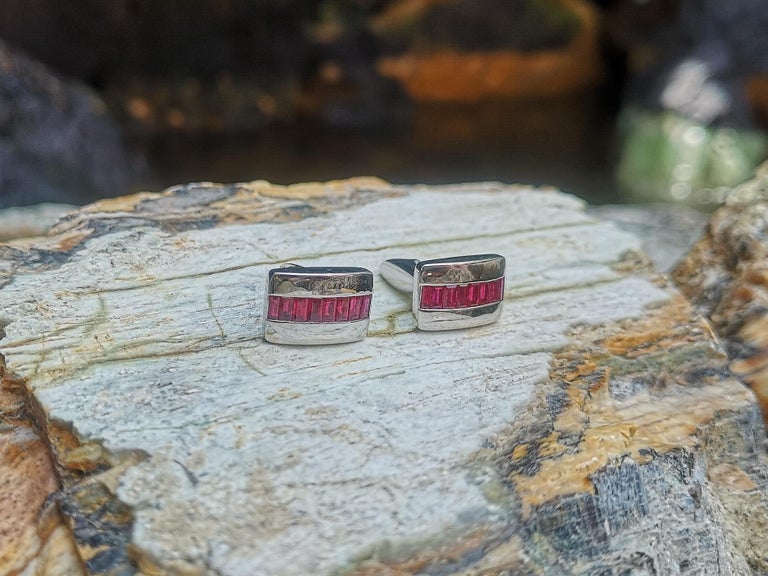 Ruby Cufflinks Set in 18 Karat White Gold Settings For Sale at 1stDibs