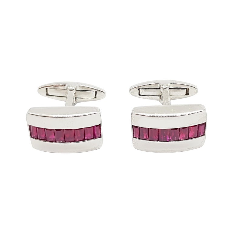 Ruby Cufflinks Set in 18 Karat White Gold Settings For Sale at 1stDibs