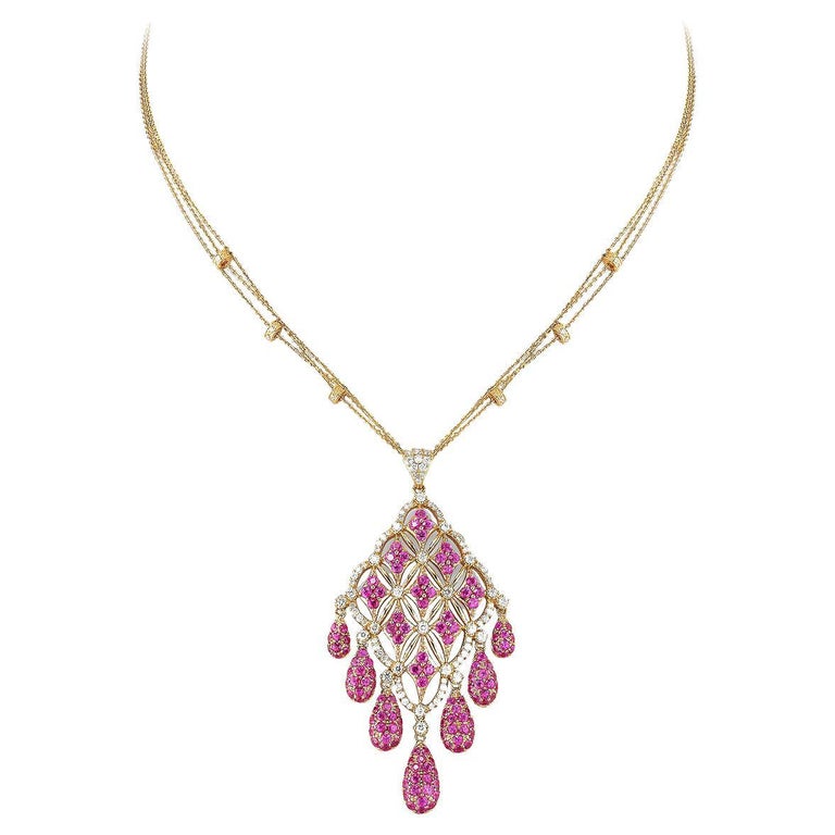 Ruby and Diamond Pendant Necklace For Sale at 1stDibs