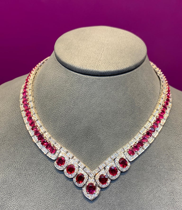 Certified Ruby and Diamond Shaped Necklace For Sale at 1stDibs
