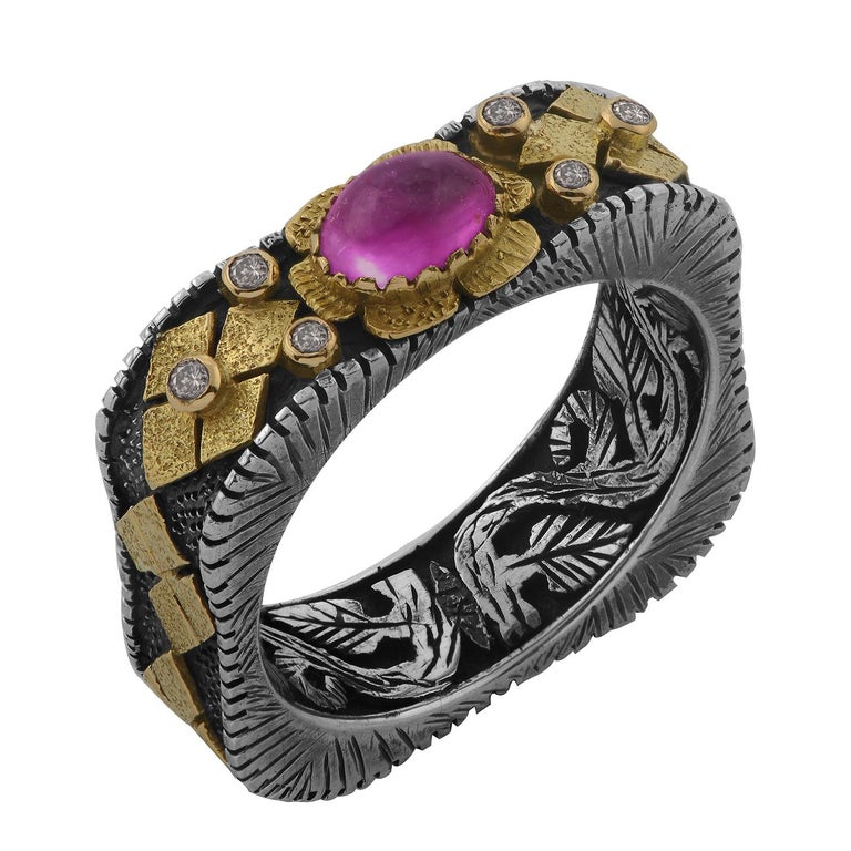 Ruby Diamond Square Hand-Engraved 18k Gold Silver Ring For Sale at 1stDibs