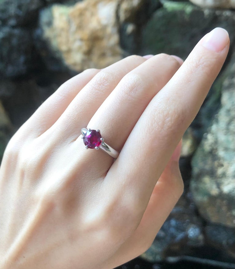 Ruby Engagement Ring Set in Platinum 950 Settings For Sale at 1stDibs