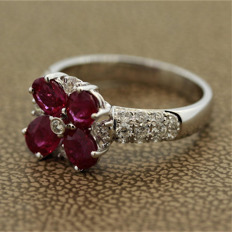 Ruby Flower Diamond Gold Ring For Sale at 1stDibs