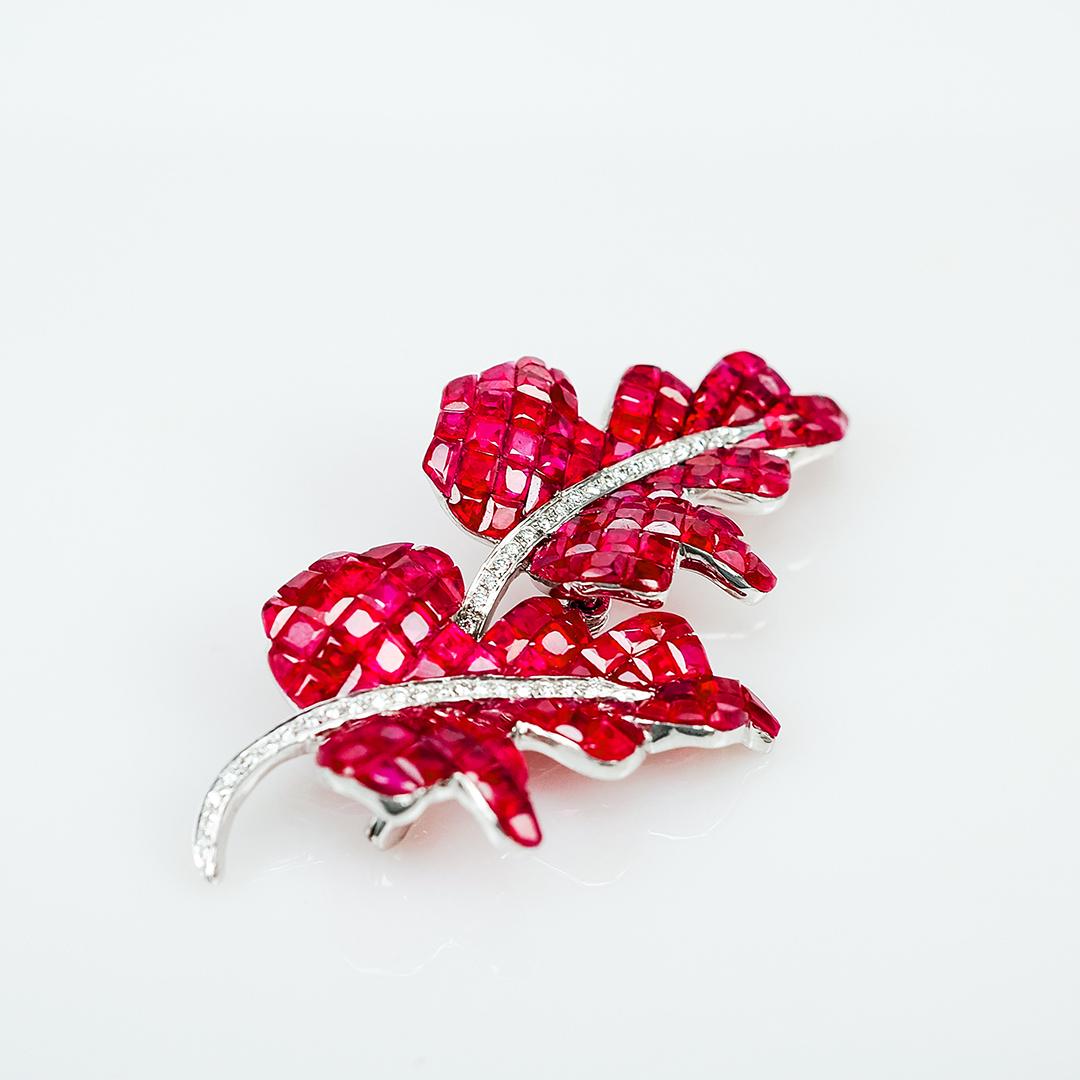 Ruby Leaf Brooch 18 Carat White Gold For Sale at 1stDibs