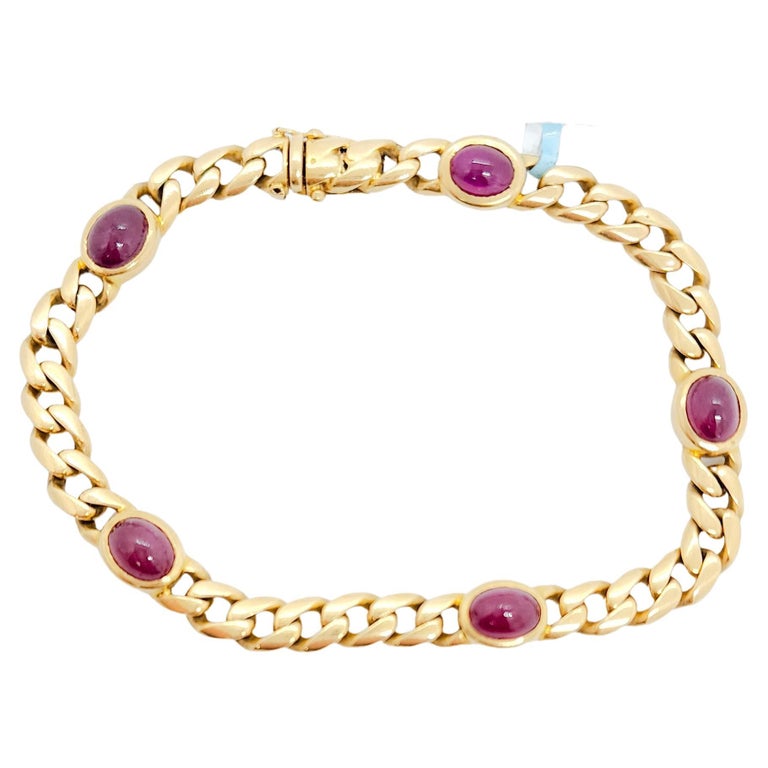 Ruby Oval Cabochon Bracelet in 18k Yellow Gold For Sale at 1stDibs