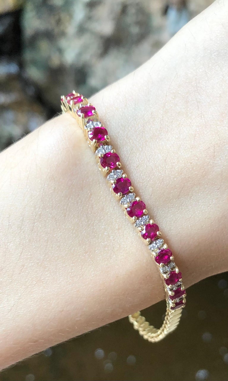 Ruby with Diamond Bracelet Set in 18 Karat Gold Settings For Sale at ...