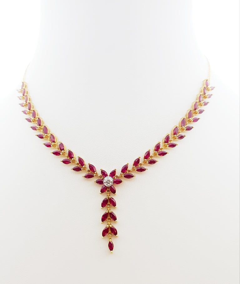 Ruby with Diamond Necklace Set in 18 Karat Gold Setting For Sale at 1stDibs