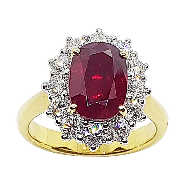 Ruby with Diamond Ring Set in 18 Karat Gold Settings For Sale at 1stDibs