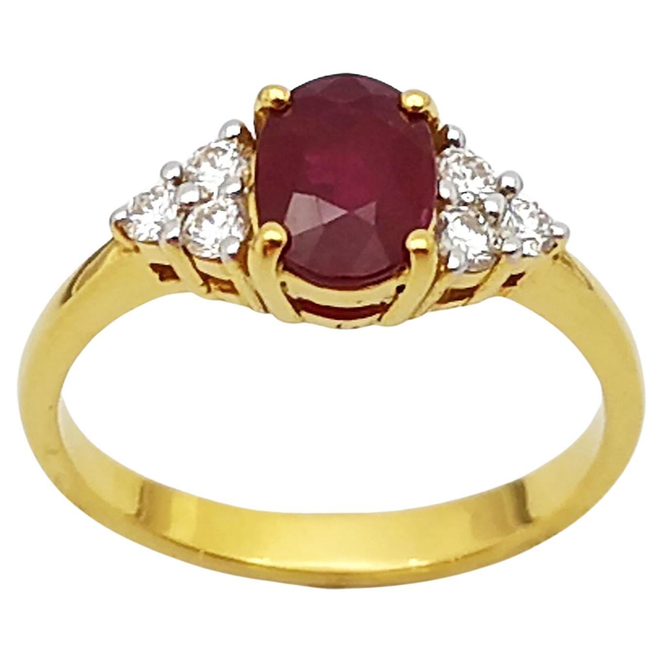 Ruby with Diamond Ring Set in 18 Karat Gold Settings For Sale at 1stDibs