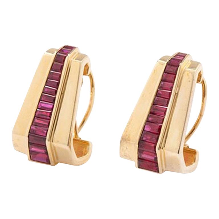 Extraordinary Ruby Earrings 15 Rubies Each, 18 Karat Gold For Sale at ...