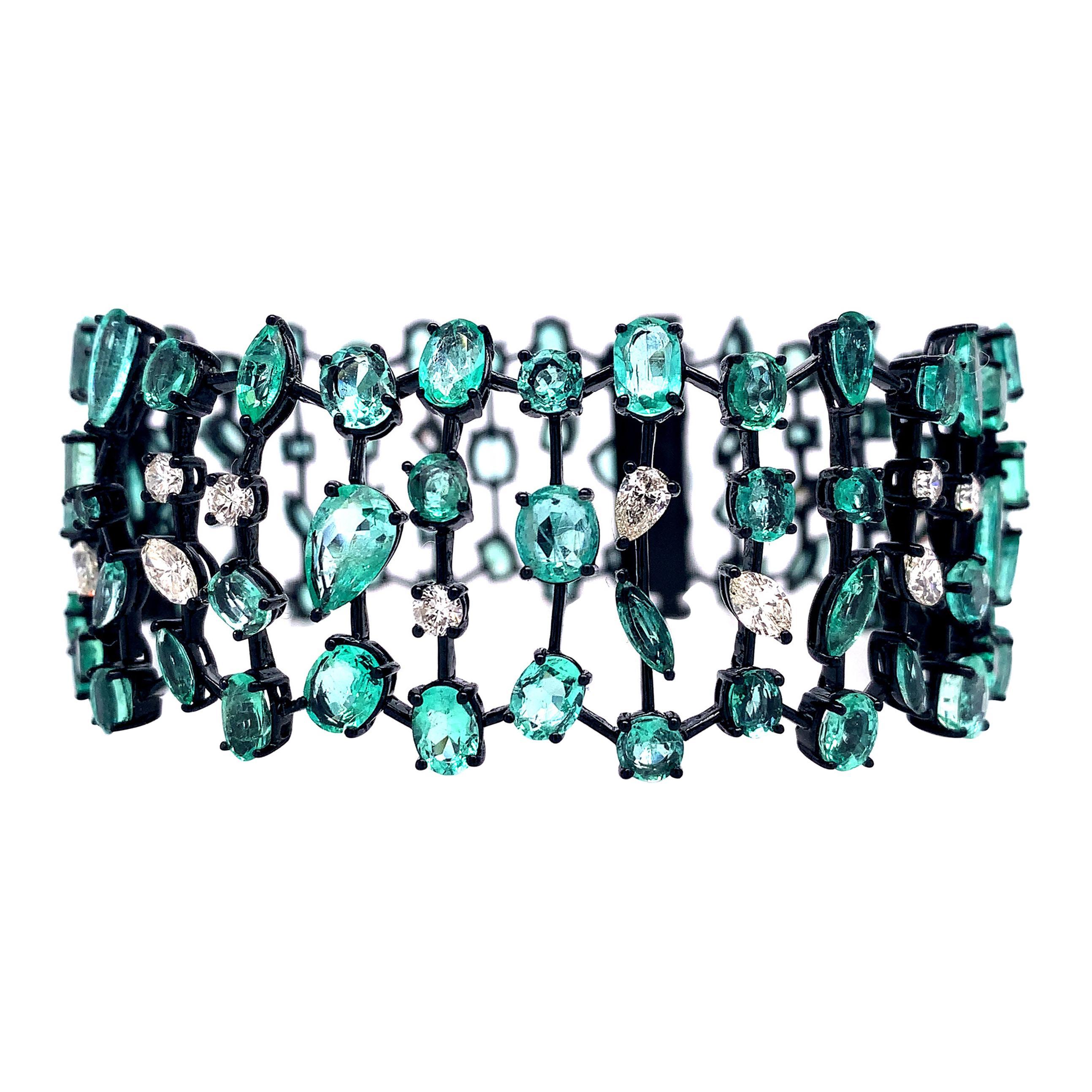 Ruchi New York Emerald and Green Garnet Bracelet For Sale at 1stDibs