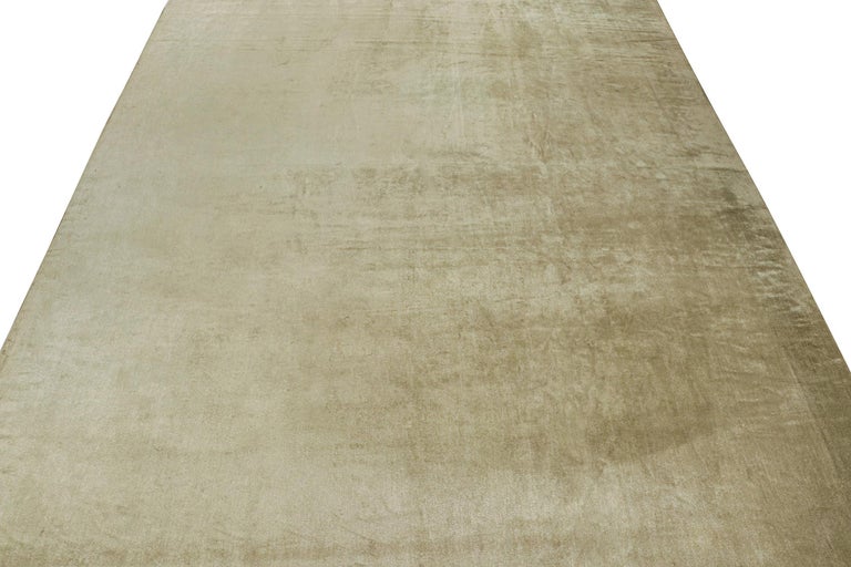 Rug and Kilim’s Modern Plain Rug in Solid Beige Tones For Sale at 1stDibs