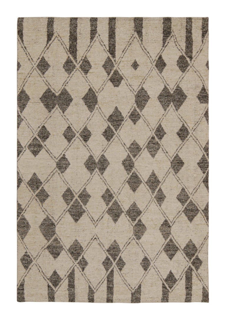 Rug and Kilim’s Moroccan Style Rug in Beige with Gray Diamond Patterns ...