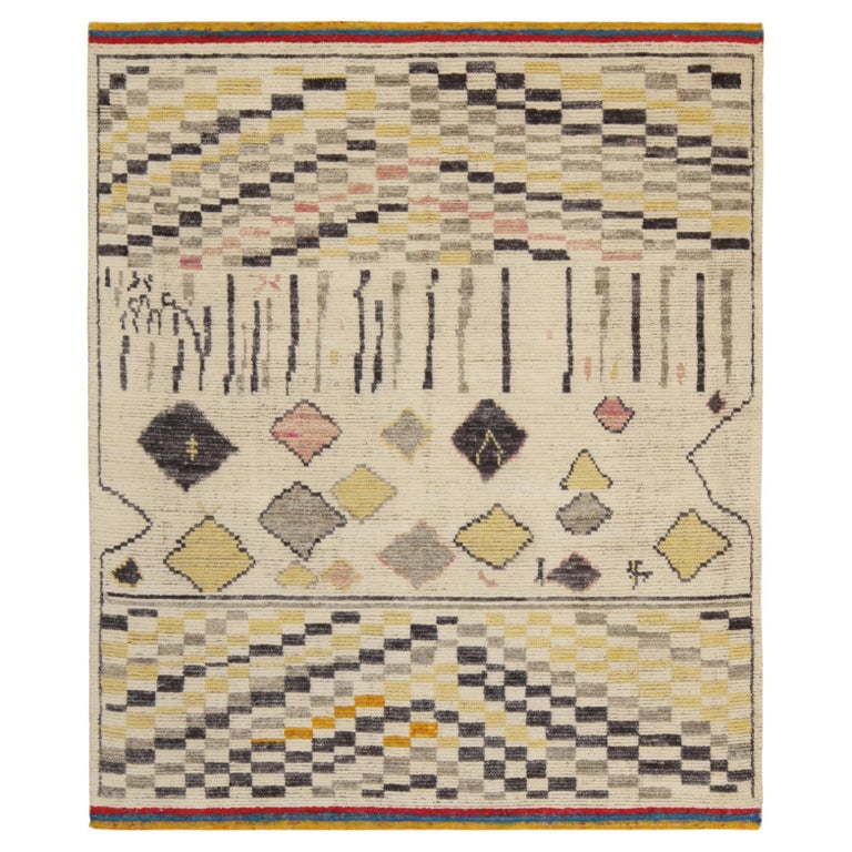 Rug and Kilim’s Moroccan Style Rug in White, Gold and Grey Geometric ...