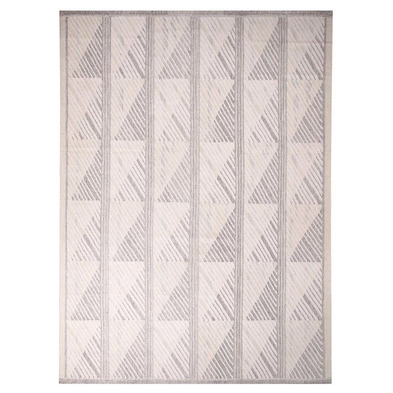 Rug and Kilim’s Scandinavian-Inspired Geometric Gray-White Natural Wool ...