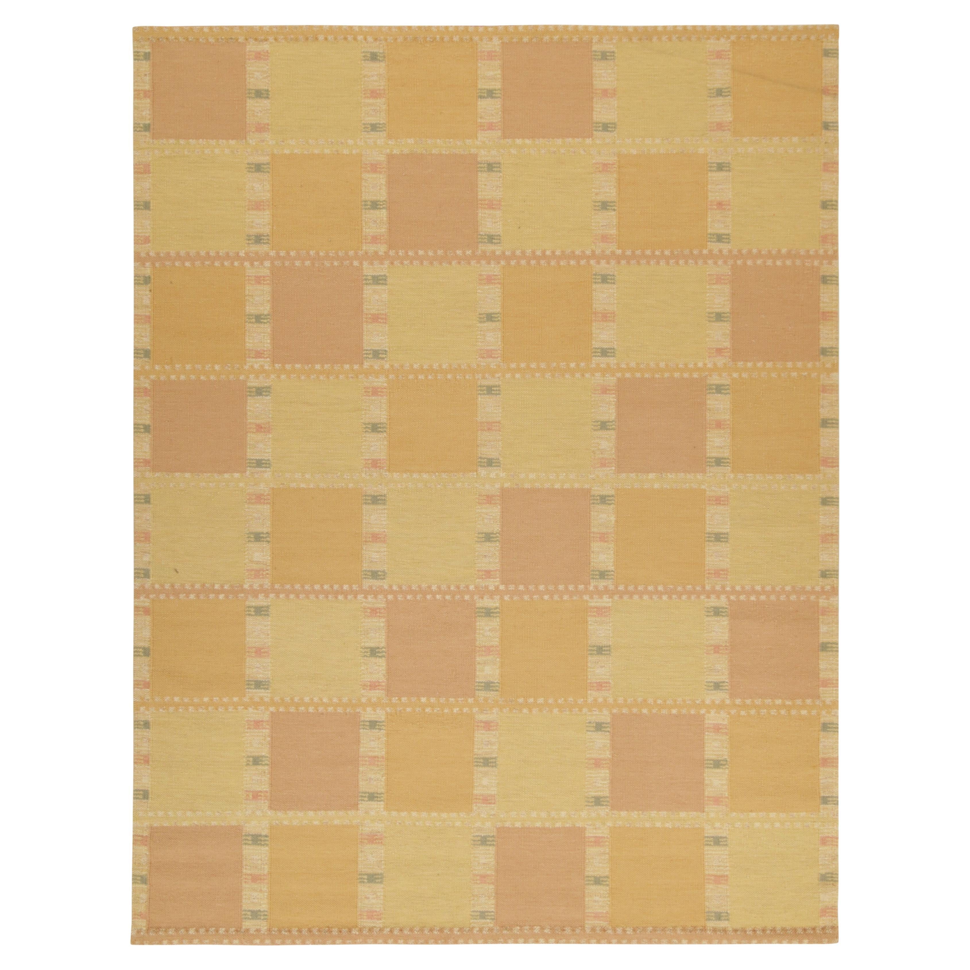 Rug and Kilim’s Scandinavian Style Kilim in Gold and Pink Geometric ...