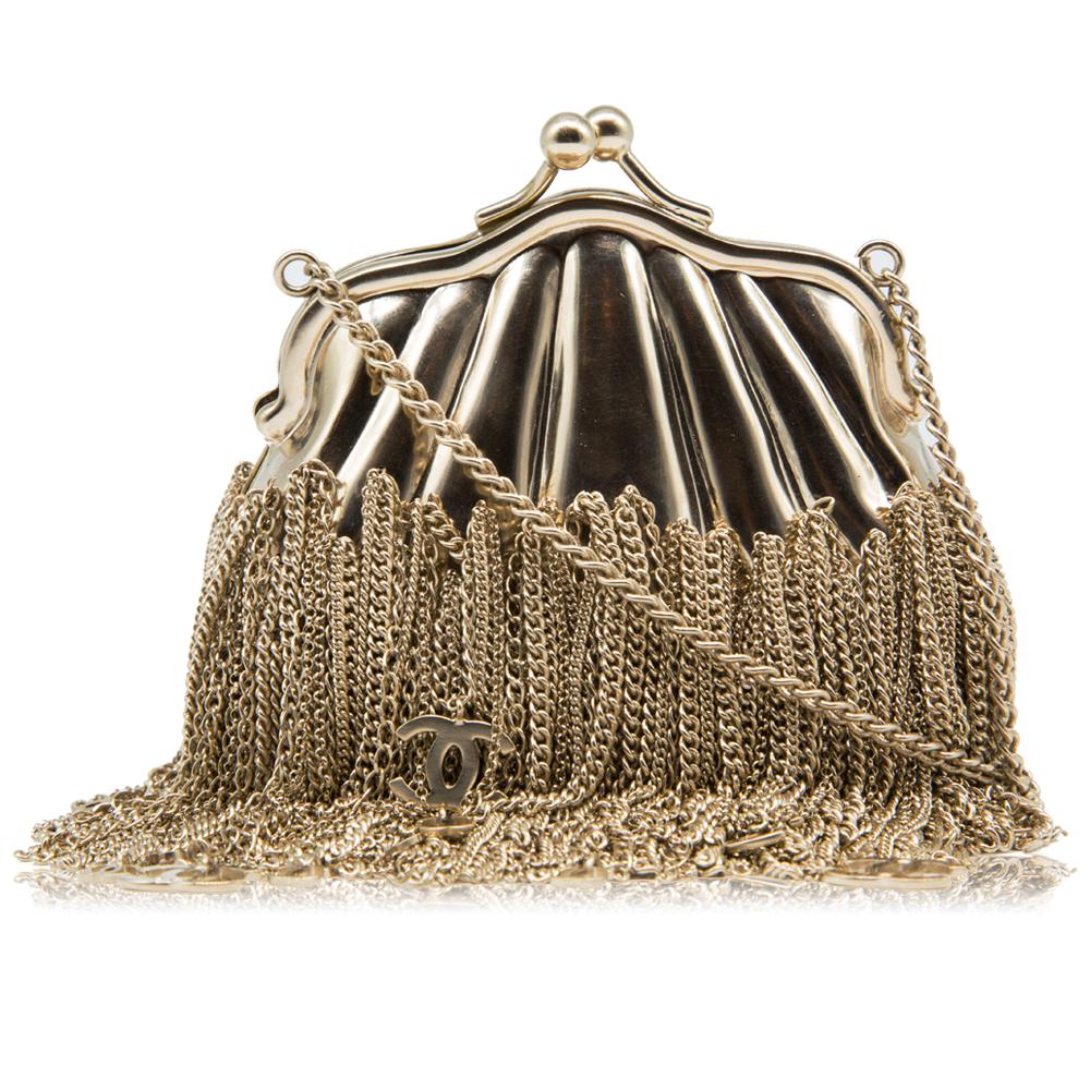 Runway Chanel Gold Chain Tassel Shell Coin Purse For Sale at 1stDibs ...
