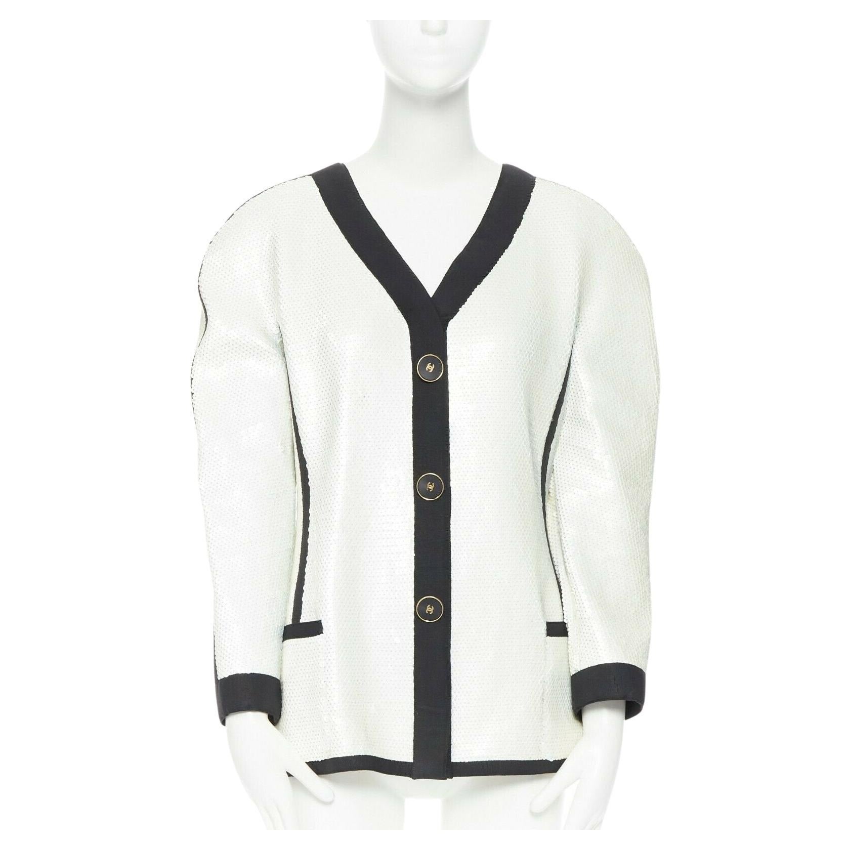 Chanel 17S 2017 Runway Ivory and Teal Tweed Velcro Jacket at 1stDibs ...