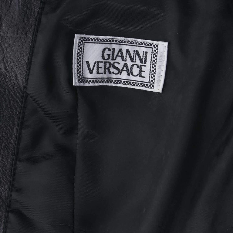 runway GIANNI VERSACE AW92 Miss SM black fur collar leather Medusa vest ...