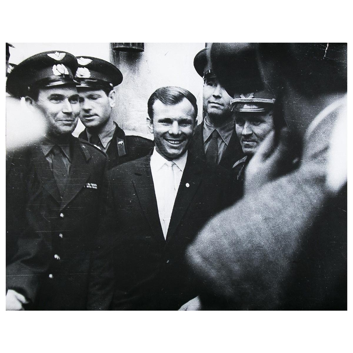 Original Vintage Soviet Space Poster Beauty of Earth Yuri Gagarin USSR ...