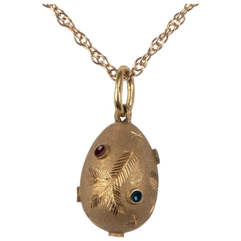 Russian Gold Snowflake Egg Pendant from St. Petersburg at 1stDibs ...