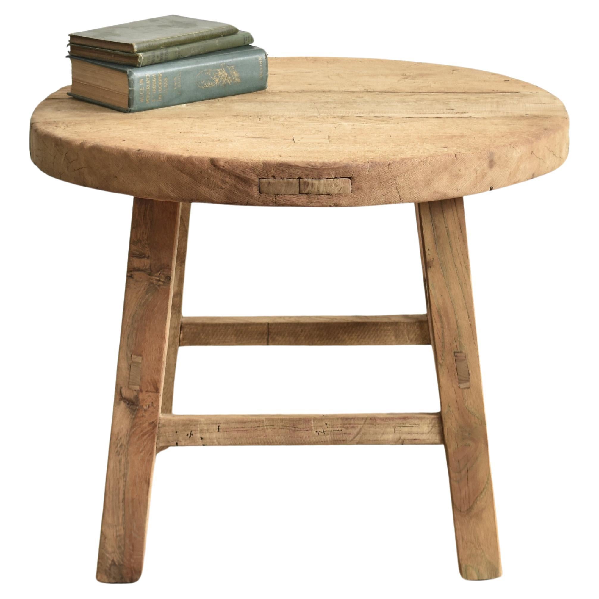 Rustic Antique Wooden Elm Coffee Side Lamp Table For Sale at 1stDibs