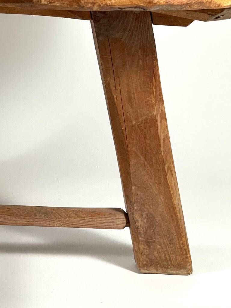 Rustic Carved Pine Round Dining Table For Sale at 1stDibs