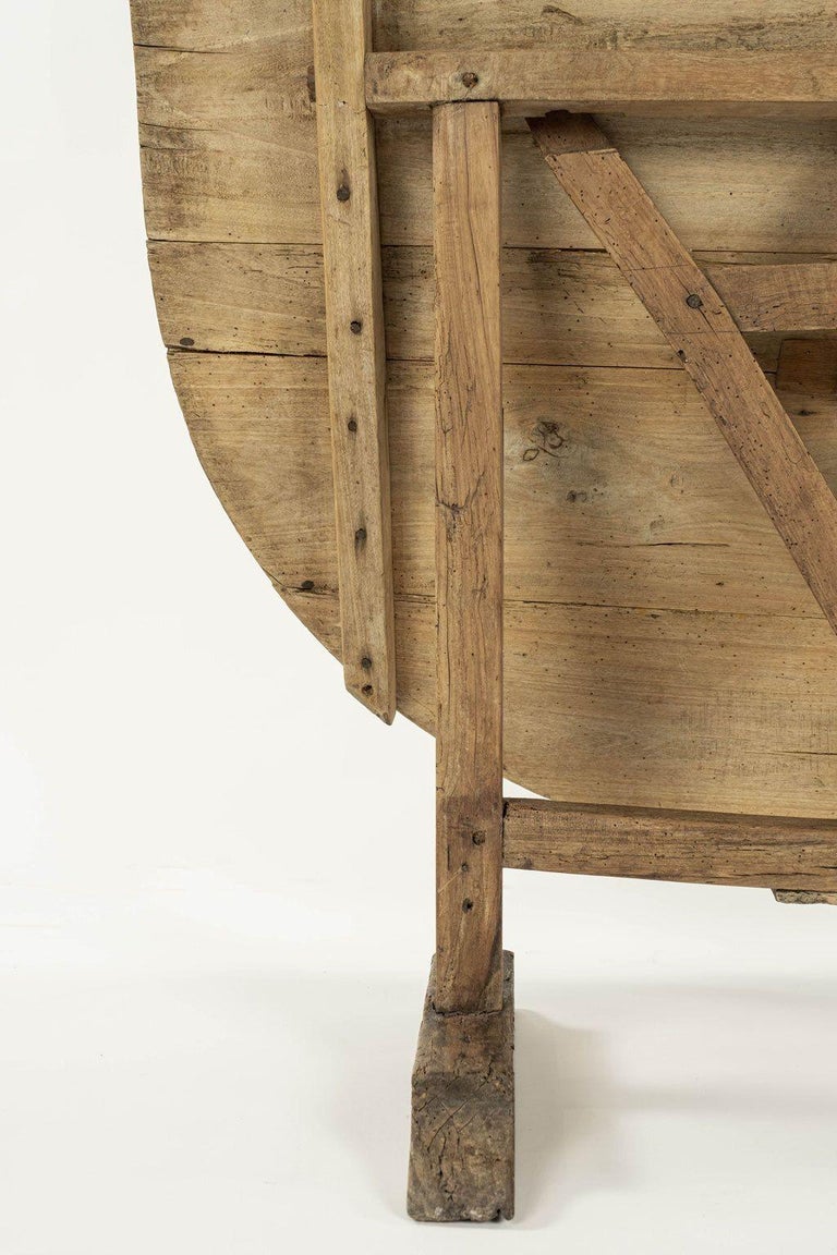Rustic Sun-Bleached Early Oval-Shape Tilt-Top Table For Sale at 1stDibs